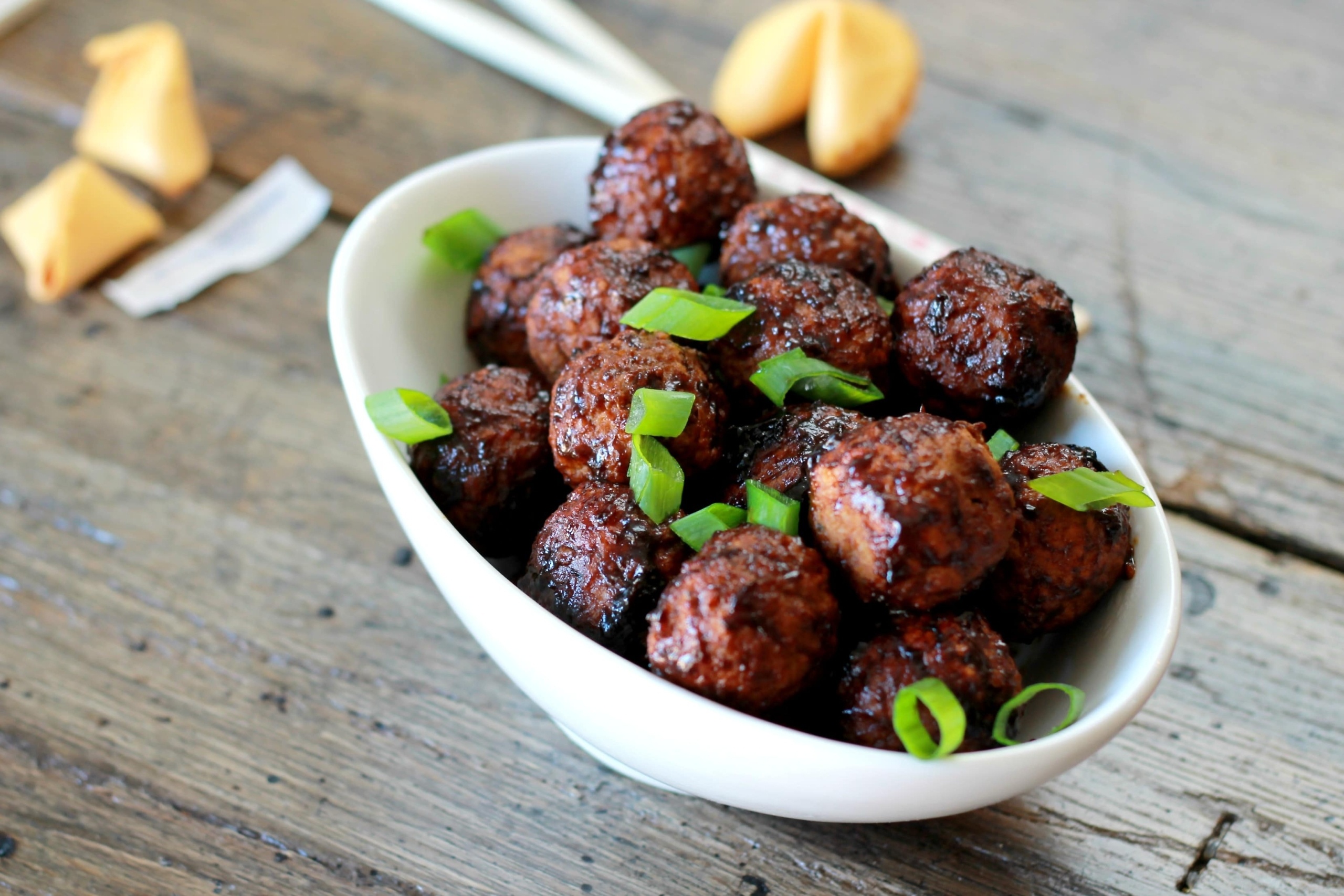 Slow Cooked Asian Meatballs - 5 Dinners In 1 Hour